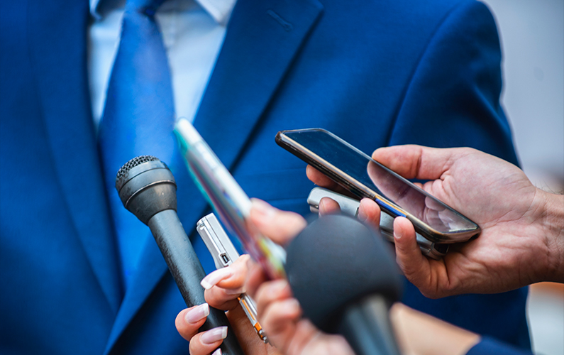 How to Become a Reporter in Pakistan